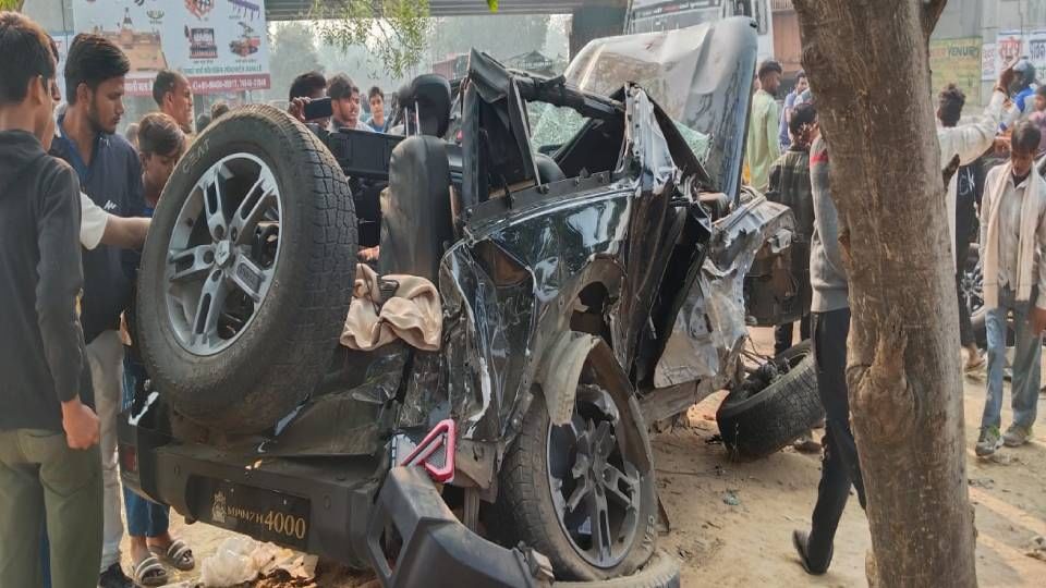 One Died And While Condition Of Two Said To Be Critical In Cars ...