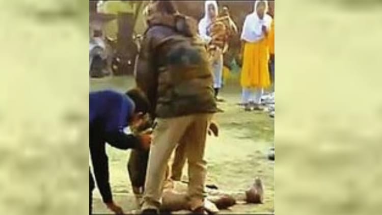 Inspector Beaten With Iron Pipe In Broad Daylight, Case Against Nine - Barabanki News ...