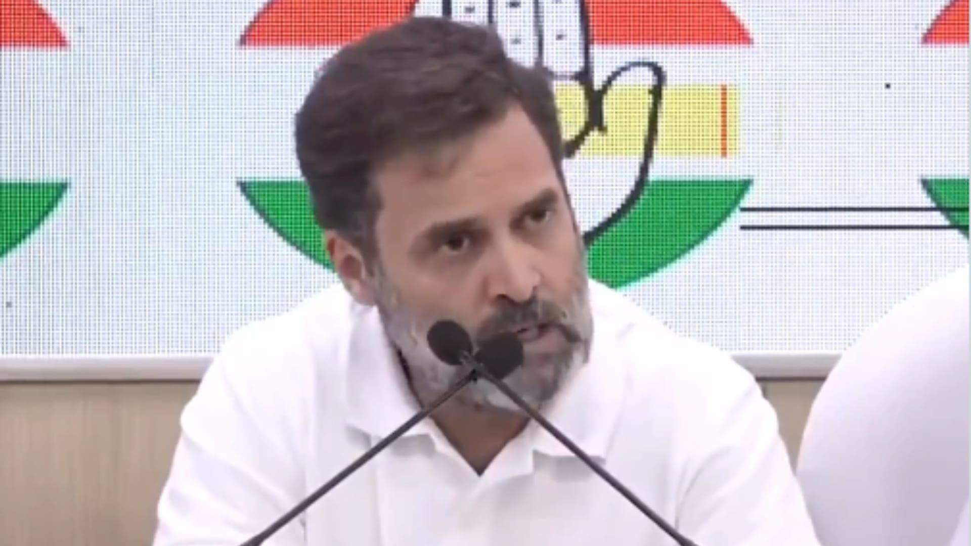Viral Memes:कांग्रेस की हार पर वायरल हुए मजेदार मीम्स, Moye Moye... से ...