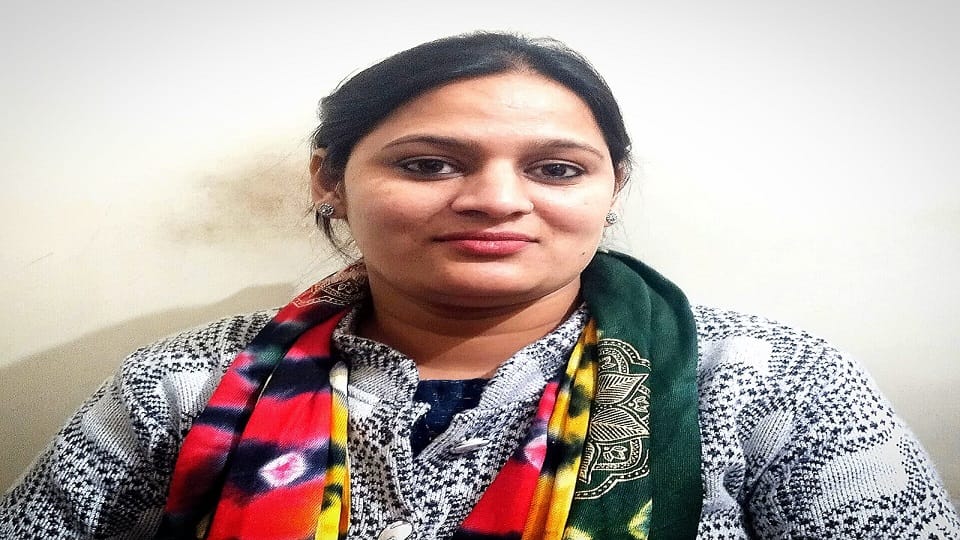 Up News:बरेली से लापता शिक्षिका नेहा ने अपनाया हिंदू धर्म, उज्जैन में ...