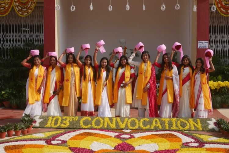 Bhu Convocation 2023: Degree To 3319 Students, Gold Medal To 31; The ...