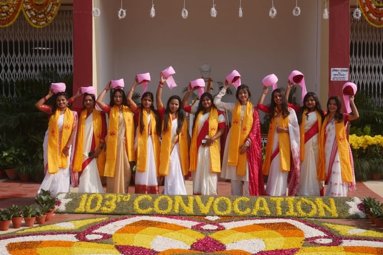 Bhu Convocation 2023: Degree To 3319 Students, Gold Medal To 31; The ...