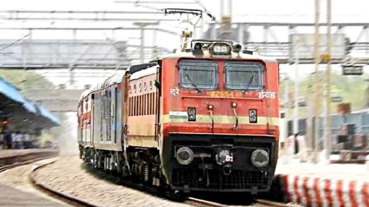 Railway News Due To Work Of New Railway Line Patna-indore Express Will ...