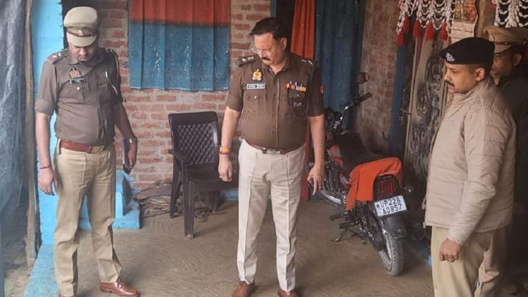 Up:बड़े भाई ने साथियों के साथ मिलकर छोटे को मार डाला, मकान को लेकर चल ...