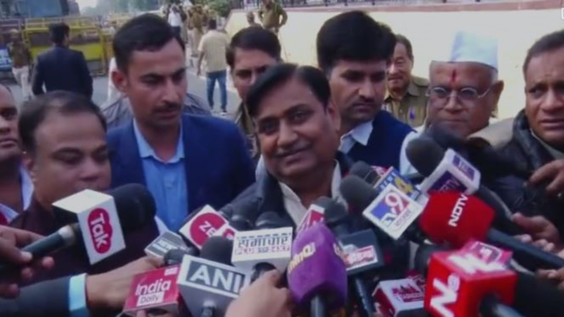 Congress Protest: Congress's Uproar Over Suspension Of Mps, Protest In ...