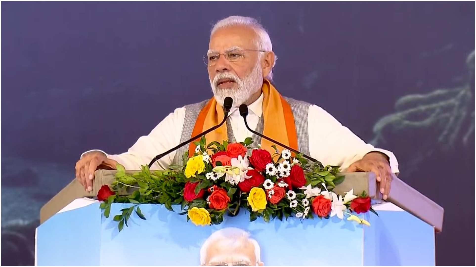Pm Modi South Visit Live:'आस्था पर चोट कर रहा इंडी गठबंधन, केरल में लूट ...
