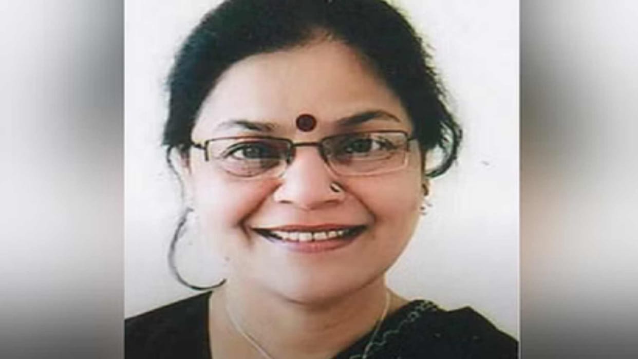 गोरखपुर एम्स:इस एक वजह से डॉ. सुरेखा पर हुई कार्रवाई, बेटे की तैनाती ...