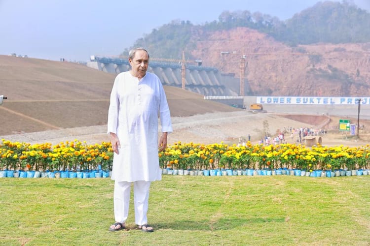 ओडिशा :कॉलेजों-विश्वविद्यालयों में छात्राओं को मिले मातृत्व अवकाश ...