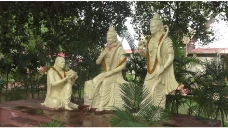 Shivrinarayan Is Situated On The Banks Of Three Rivers In Janjgir ...