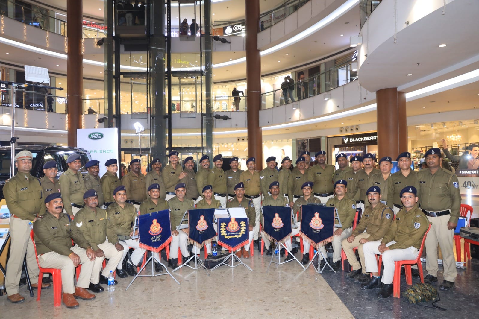 Mp News:'वर्दी का संगीत' कार्यक्रम में Mp पुलिस के बैंड दल ने दी ...