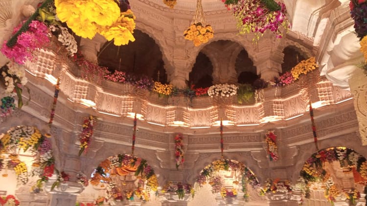 Ayodhya:अद्भुत है भव्य राम मंदिर के अंदर का नजारा, सुंदरता देख गदगद हुए ...