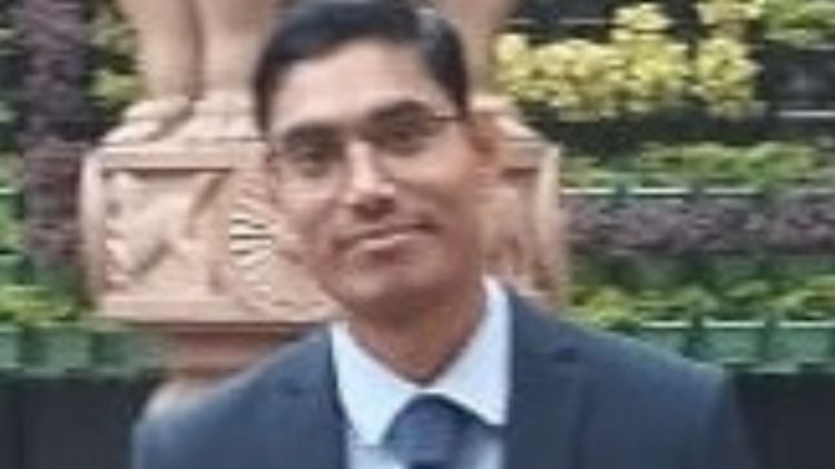 Krishnakant Of Gorakhpur Dohariya Market Achieved 21st Rank - Amar Ujala Hindi News Live - Pcs ...