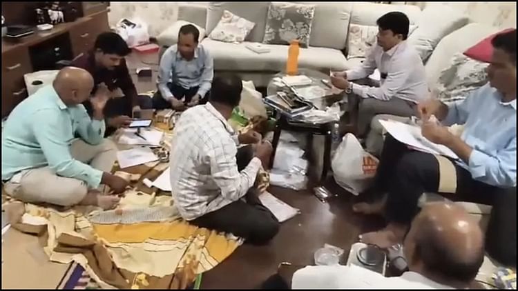 Anti Corruption Bureau In Telangana Searches On The Premises Of A Town
