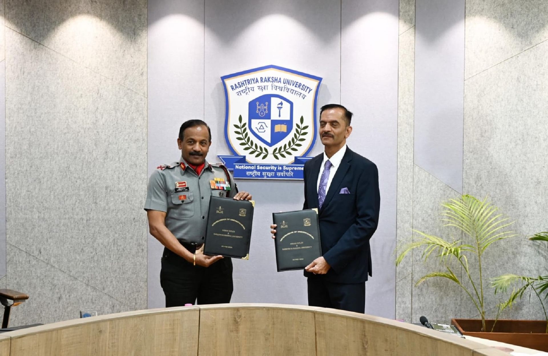 Assam Rifles Signs Mou With Rashtriya Raksha University - Amar Ujala Hindi News Live - Mou:असम ...