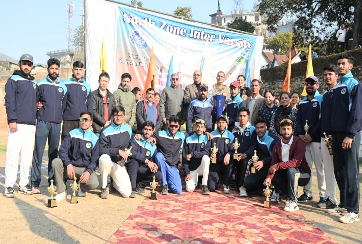इंटर यूनिवर्सिटी क्रिकेट चैंपियनशिप:हिमाचल को हरा एलपीयू जालंधर ने जीती ...