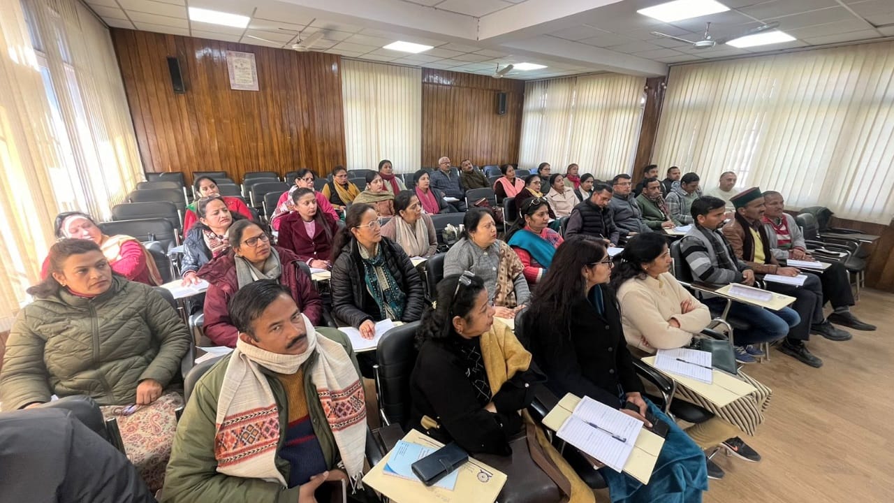 Six Day Workshop For Hindi Lecturers Started In Scert Solan - Amar ...