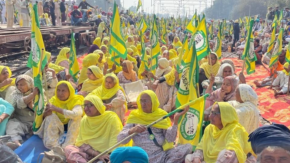 Kisan Andolan Bku Ugrahan Stop Trains At Seven Places From 12 To 4 Pm ...