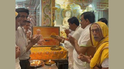 Acharya Vidyasagar Maharaj Of Digambara Jain Muni Took Samadhi - Amar ...