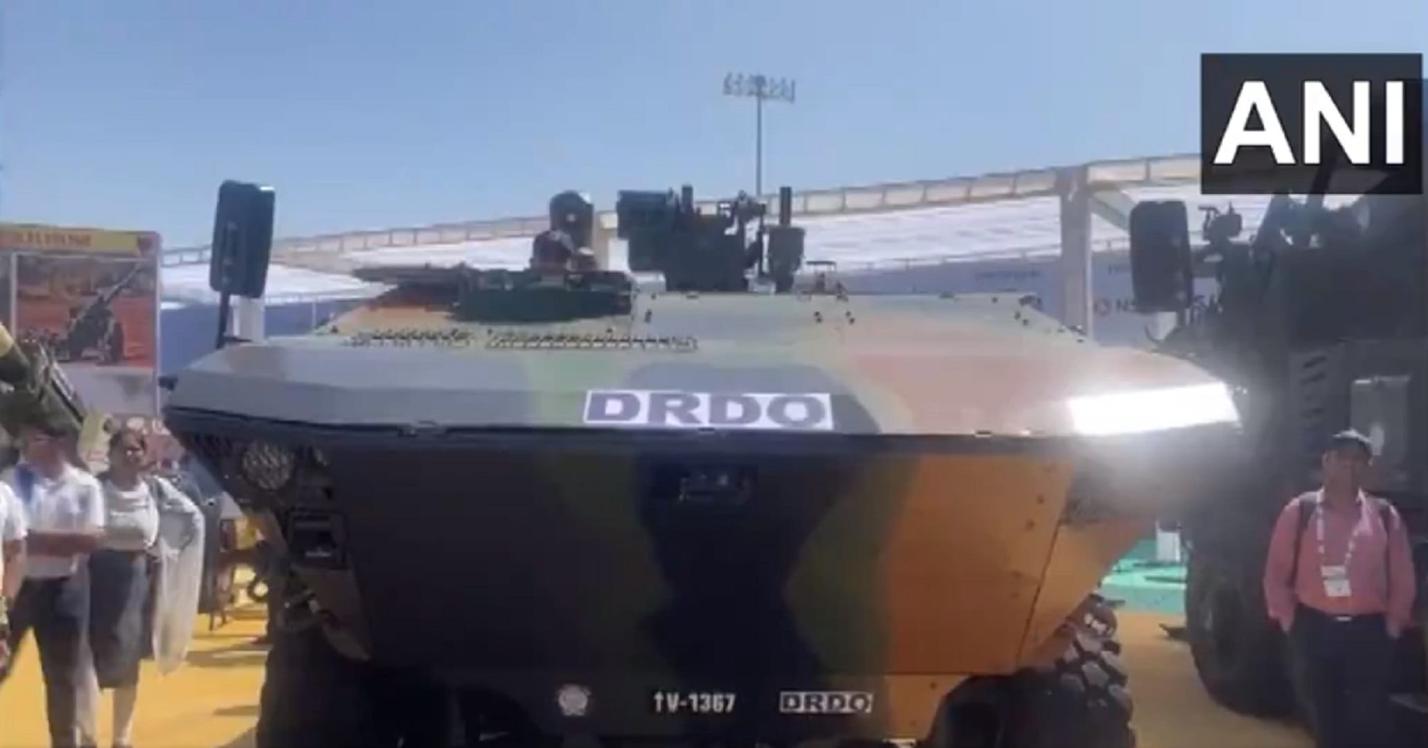 Drdo Develops Advanced Version Of Wheeled Armoured Platform Showcase In ...