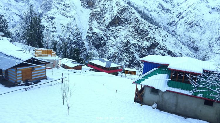 Uttarakhand Weather:पहाड़ से मैदान तक बारिश और ओलावृष्टि चोटियों पर ...