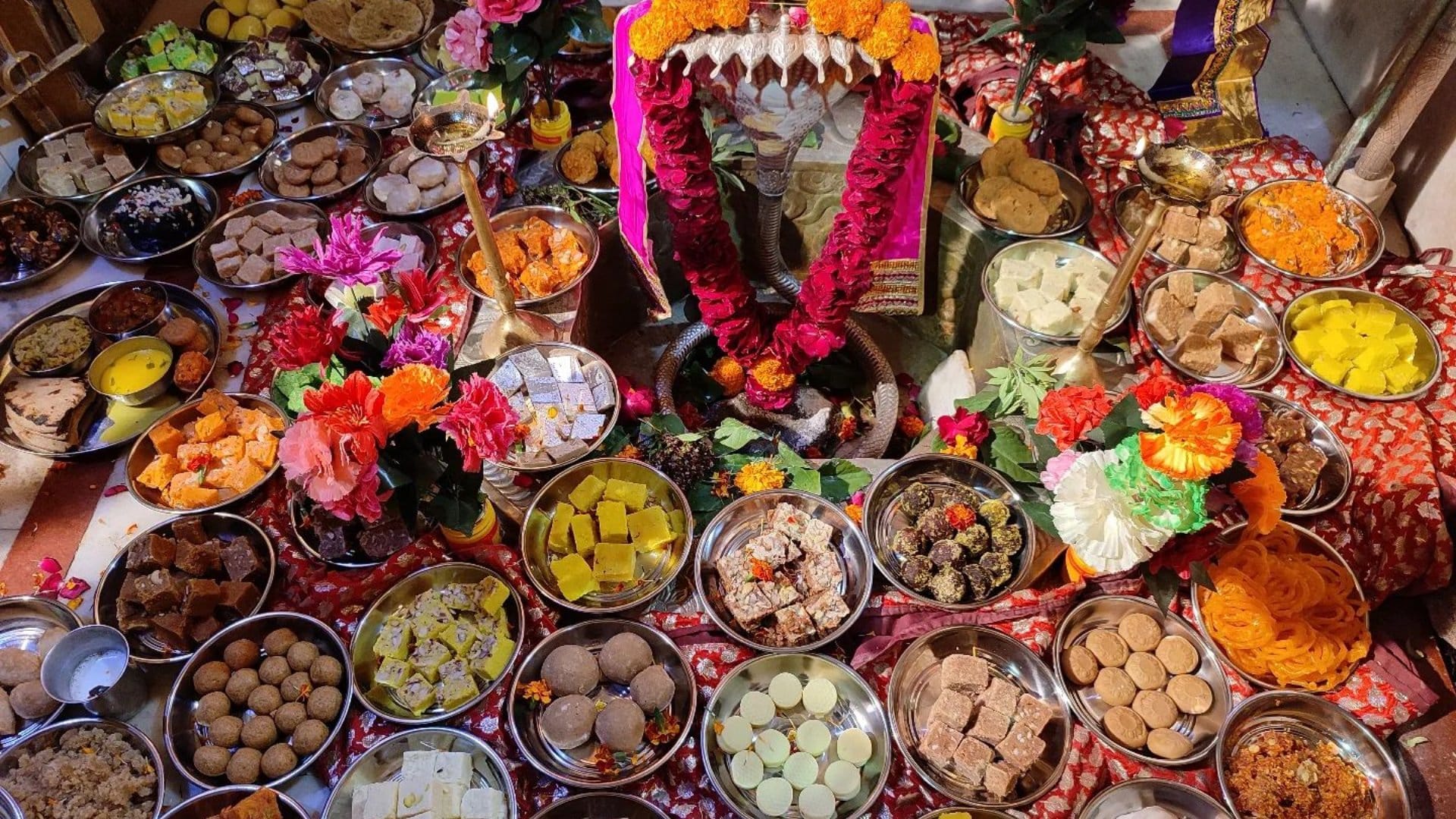 Mahashivratri 2024:इस महाशिवरात्रि इन पकवानों का भोग लगाकर करें भोलेनाथ ...