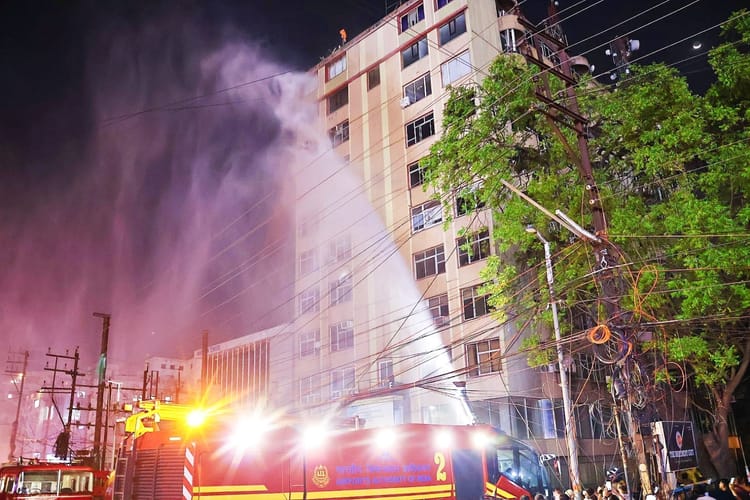 Indore: Fire In Indore's Industry House Building, More Than 50 People ...