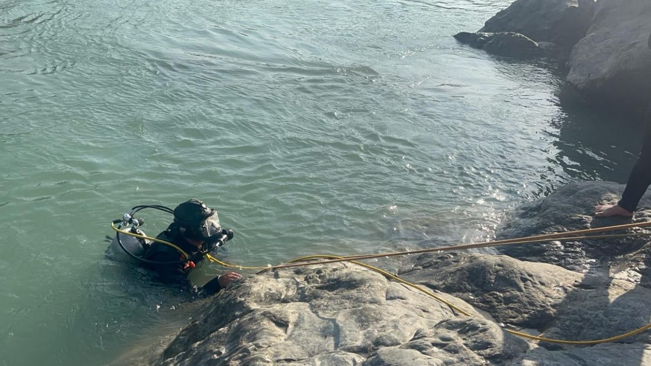 Rishikesh News:होली के दिन नहाते समय गंगा में डूबने से तीन की मौत, एक ...