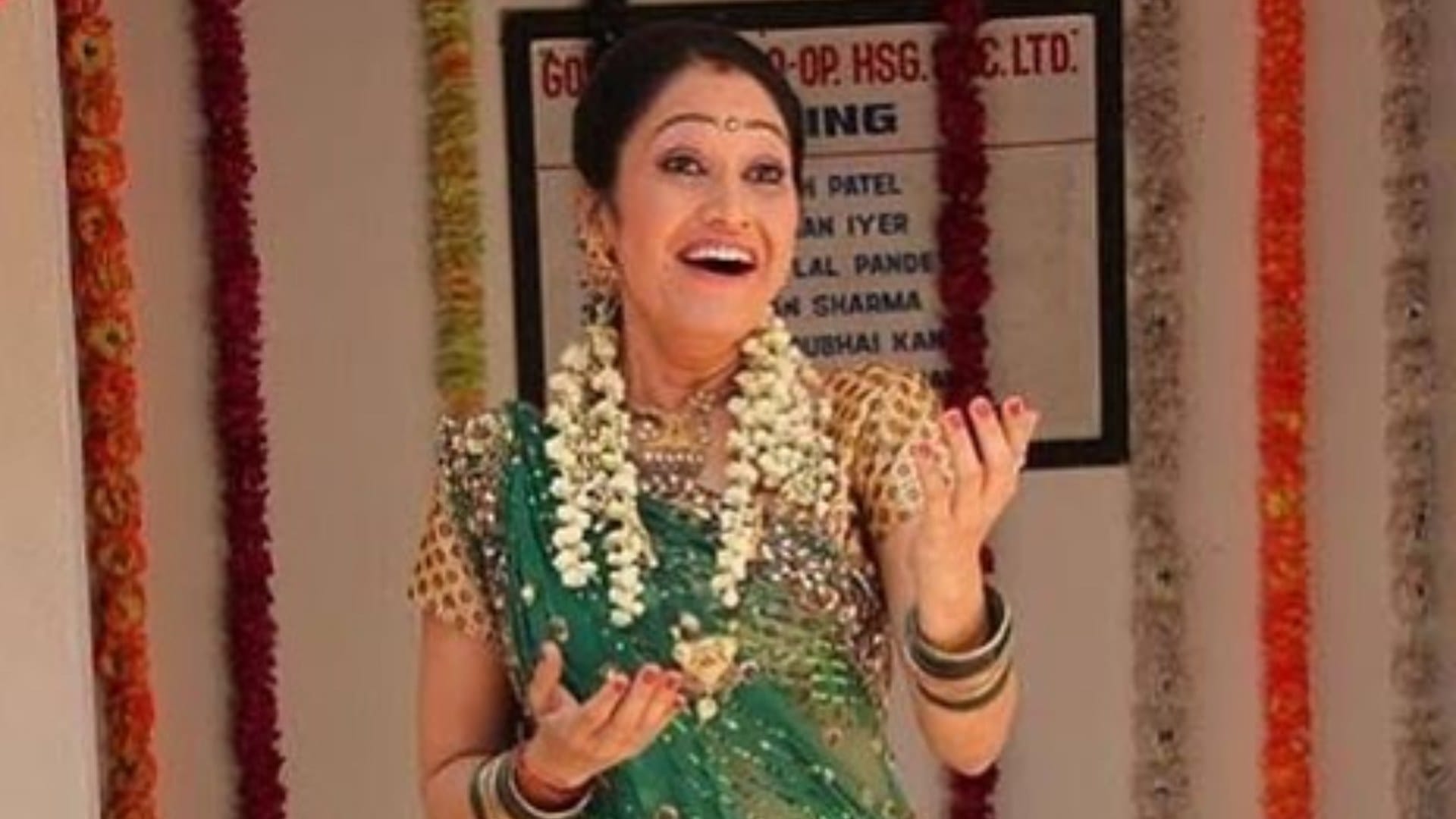 Taarak Mehta Ka Ooltah Chashmah Fame Disha Vakani Aka Daya Ben Rejects ...