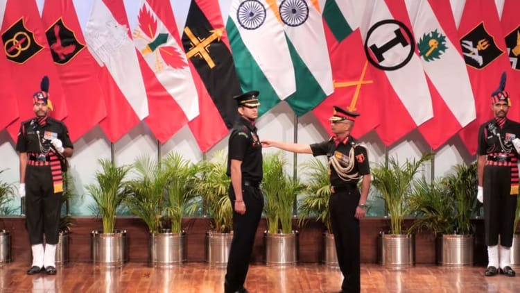 Kangra News: Jwalamukhi Major Bhavuk Sharma Honored With Army Medal ...