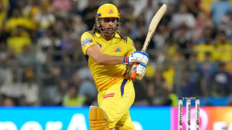 Mi Vs Csk:धोनी ने आते ही मचाया धमाल, हार्दिक पर जड़े लगातार तीन छक्के ...