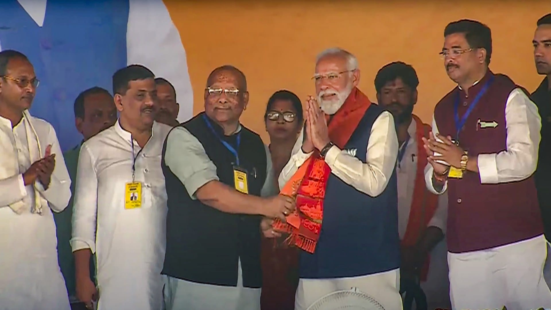 Pm Modi Bihar Visit: Pm Modi Lays Foundation Stone Of Darbhanga Aiims ...