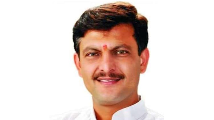 Hayrana: Former Deputy Mayor Of Karnal Manoj Wadhwa Left Bjp - Amar ...