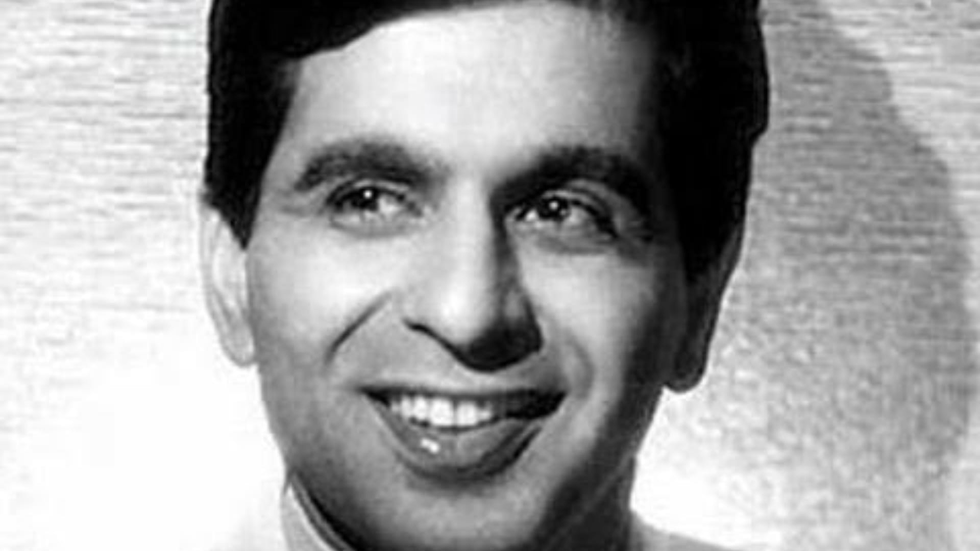Bollywood Stars Who Born In Pakistan Vinod Khanna Sunil Dutt Dev Anand ...