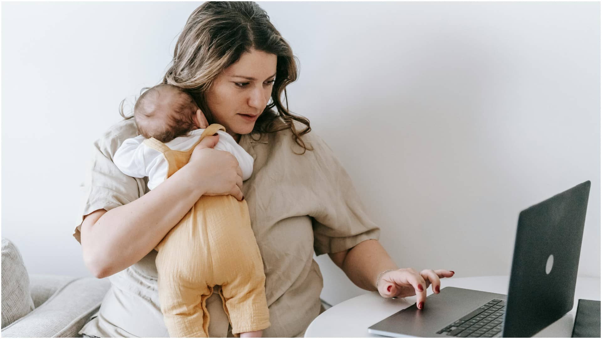 Superwoman:एक साथ कई काम करके बनना चाहती हैं 'सुपरवुमन'? पहले जान लीजिए ...