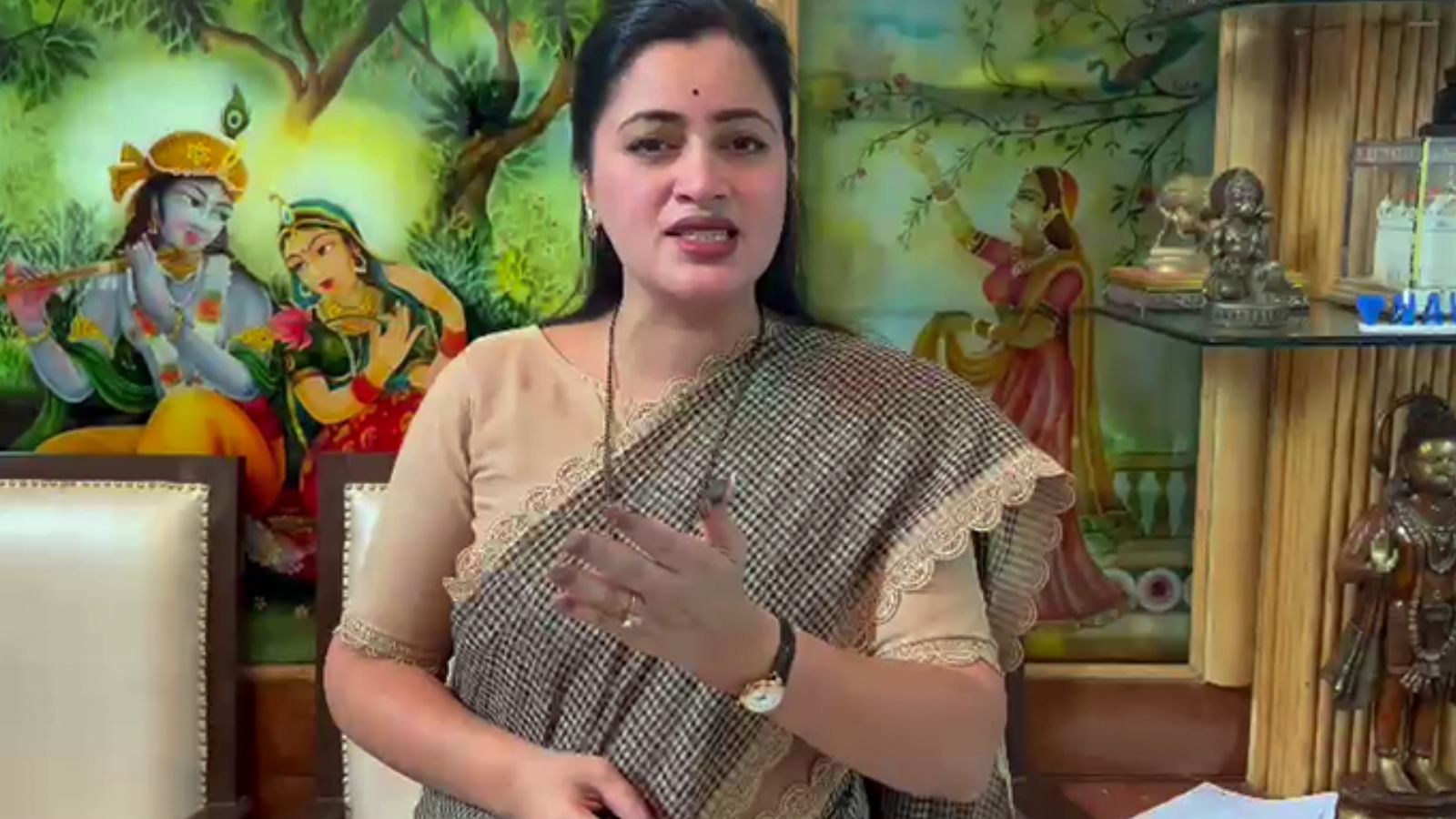 Ex Mp Navneet Rana Threatening Letter Amravati Bjp Leader Lodge Police ...