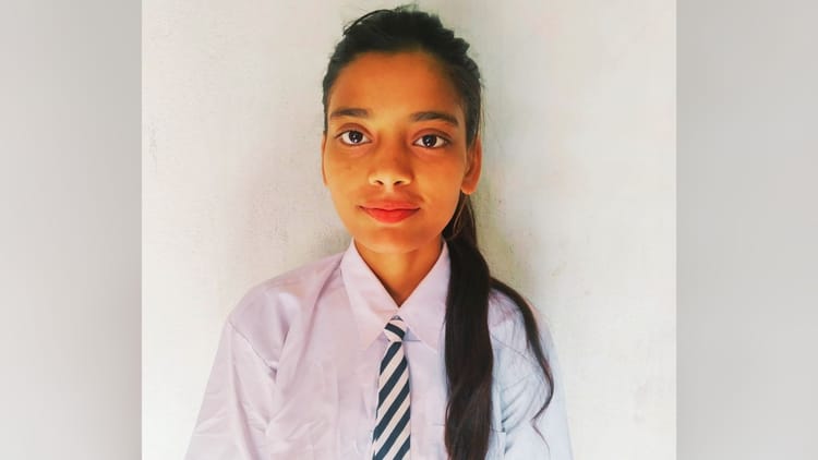 Up Board Result Topper Ritika Of Ballia 9th Rank In Uttar Pradesh ...