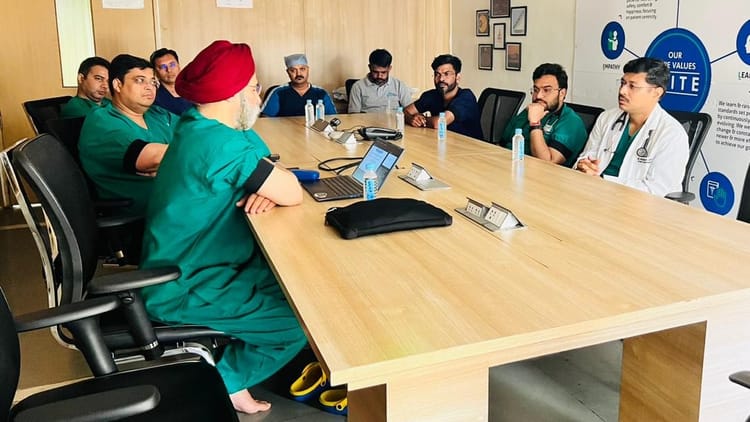 Heart Attack Case Study Indore News - Amar Ujala Hindi News Live ...