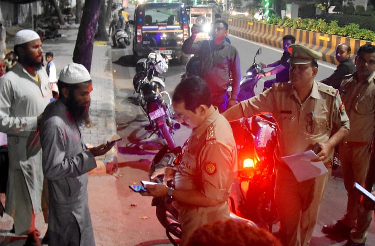 54 Children Caught With Maulvi In Saharanpur - Saharanpur News ...