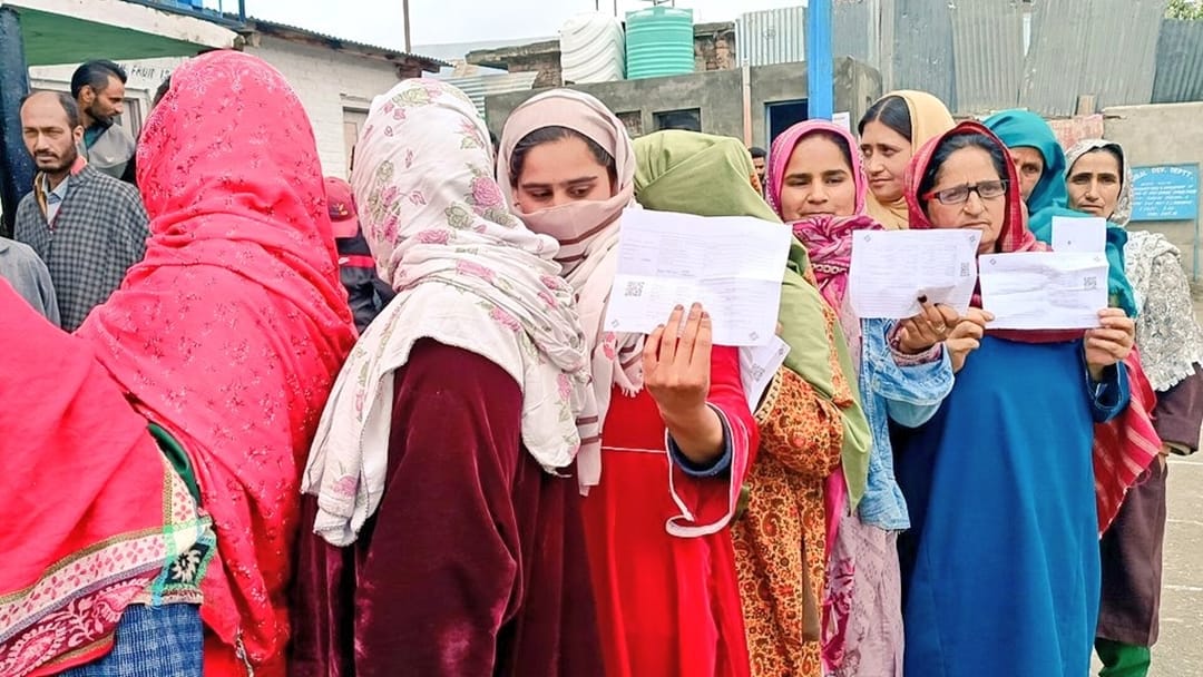 Jammu Kashmir Lok Sabha Election 2024 Phase 4 Voting Live Polling On ...
