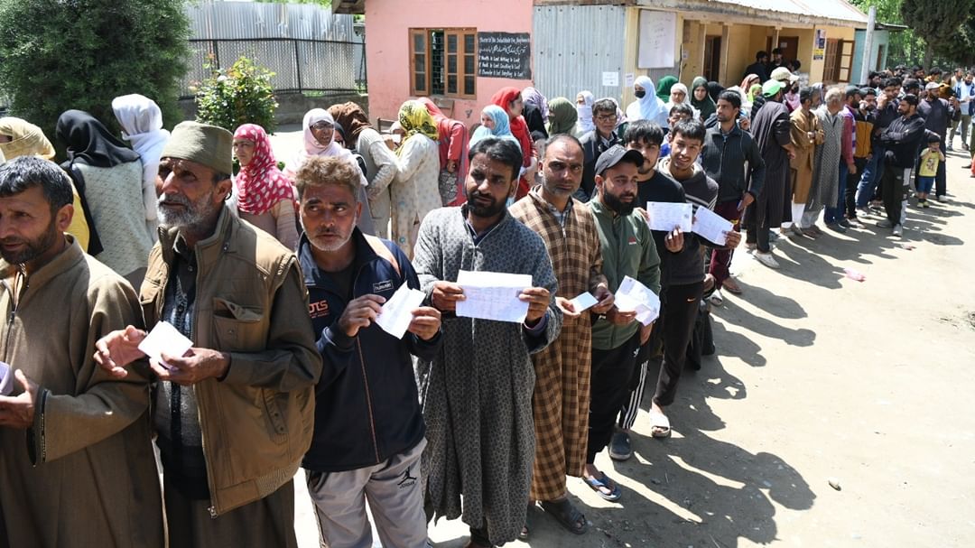 Jammu Kashmir Lok Sabha Election 2024 Phase 4 Voting Live Polling On ...