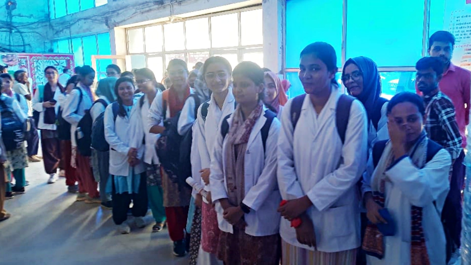 Bihar News:मगध मेडिकल अस्पताल में जूनियर डॉक्टरों ने नाराज हो Opd सेवा ...