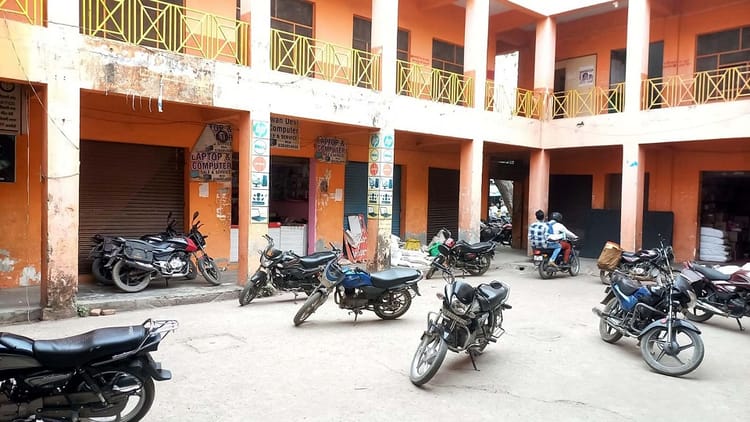 Atrauli Municipality Shopkeeper Problem - Aligarh News - नगर पालिका ...