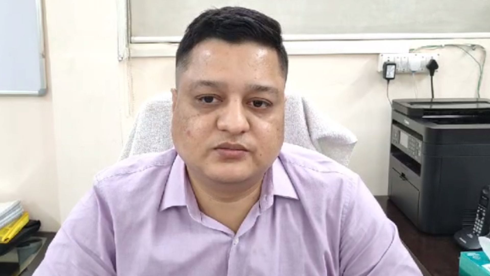 Lok Sabha Election Dm Of Chandauli Appeals For Voting In Bhojpuri Video ...