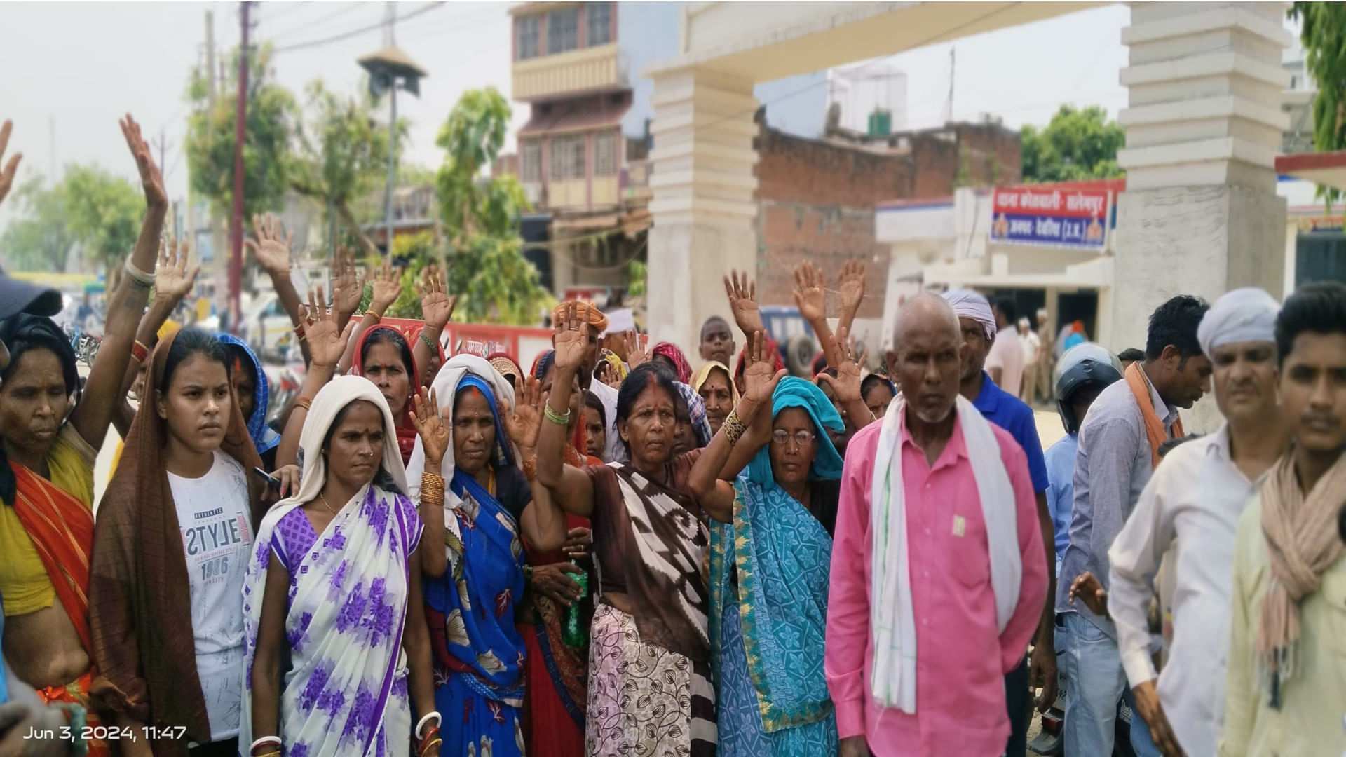 Angry Villagers Protested At The Police Station After The Murder In ...
