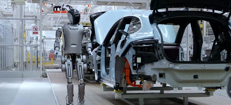 Humanoid Robots Working In Auto Manufacturing In Chinese Car Plants ...