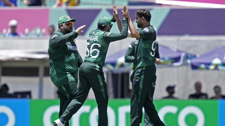 American Cricketer Rusty Theron Accuses Pakistan Bowler Haris Rauf Of ...