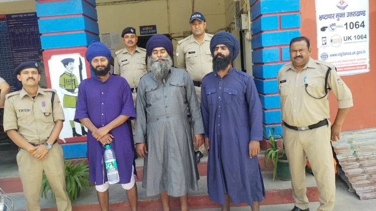 Badrinath Highway Three Sikh Youth Arrested For Attack On Bus Driver ...