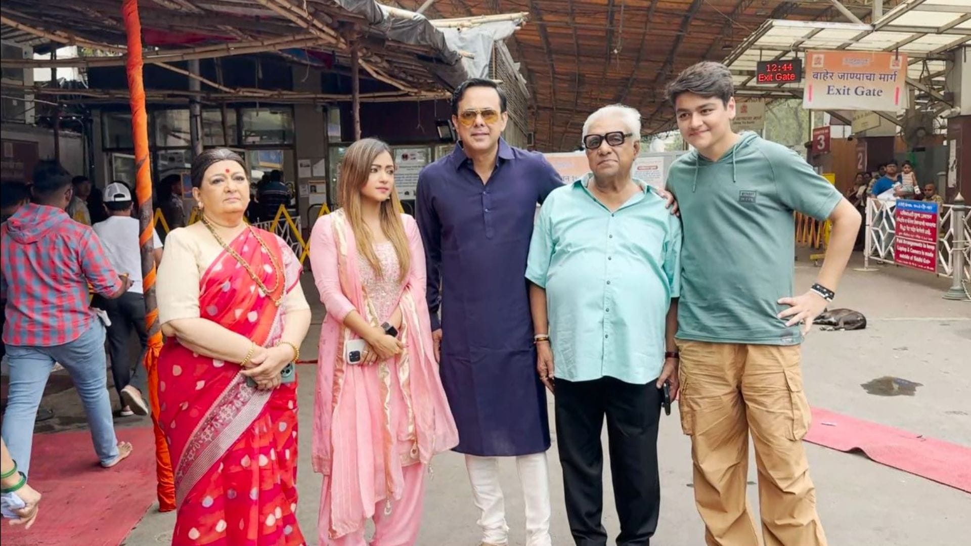 Wagle Ki Duniya Completed Thousand Episode Star Cast Visit ...