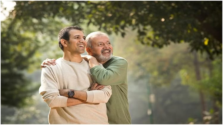 Father's Day 2025:फादर्स डे के लिए अभी से कर लें तैयारी, इस बार नए ...