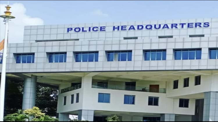 Mp News: 32 Police Officers And Employees Including Adg Chanchal ...